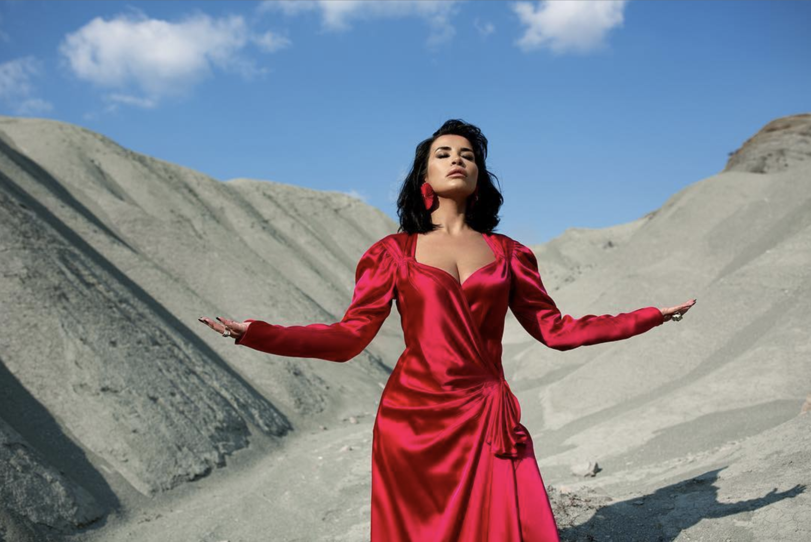 Ktheju Tokës lyrics / English translation — Jonida Maliqi (Albania ...