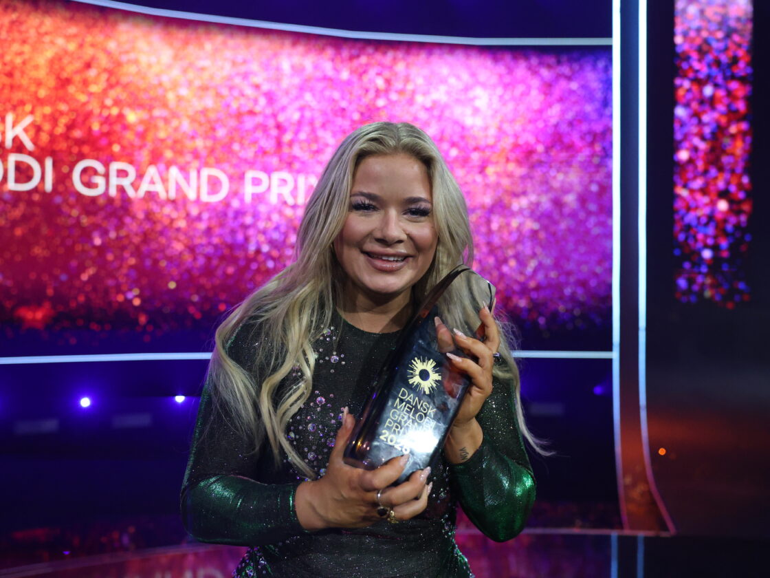 Erika Vikman Wins Finland's UMK 2025 With "Ich Komme" | wiwibloggs